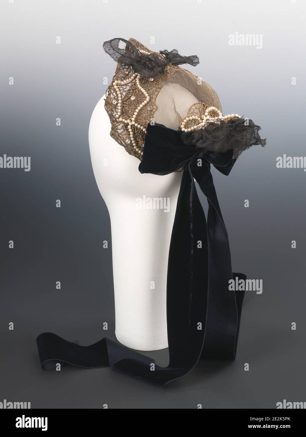 Evening hat, French, ca. 1885 Stock Photo - Alamy