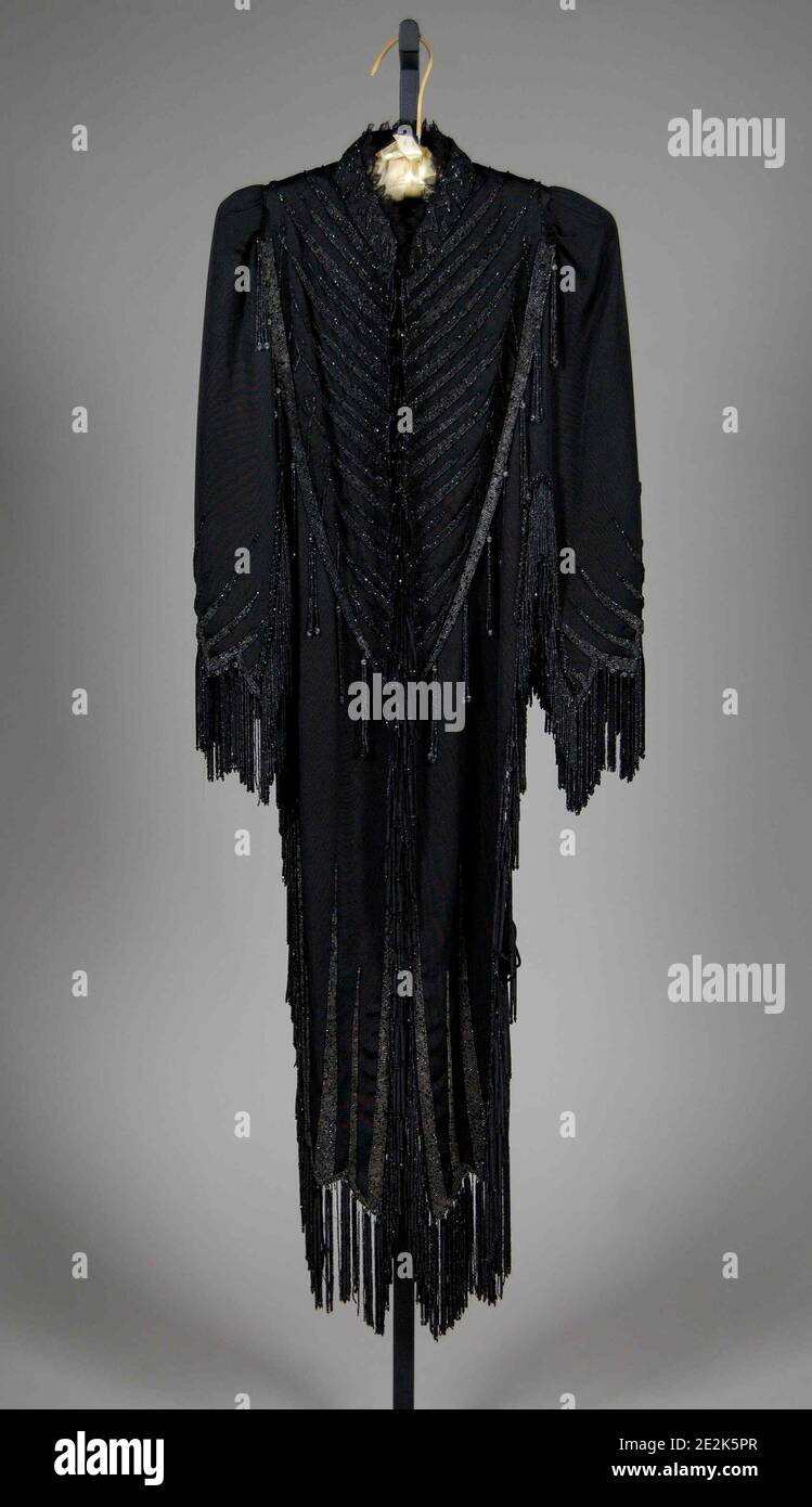 Dolman dress hi-res stock photography and images - Alamy