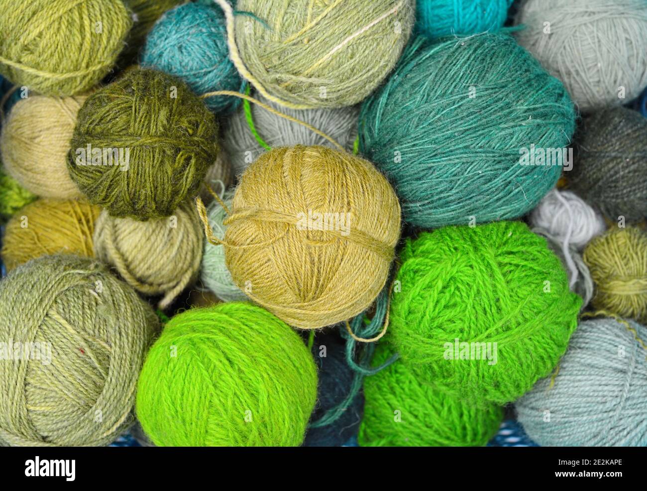 Kitting and sewing hi-res stock photography and images - Alamy
