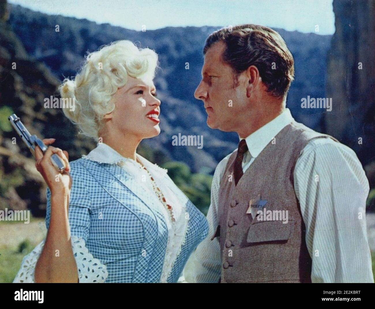 THE SHERIFF OF FRACTURED JAW 1958 20th Century Fox film with Jayne ...