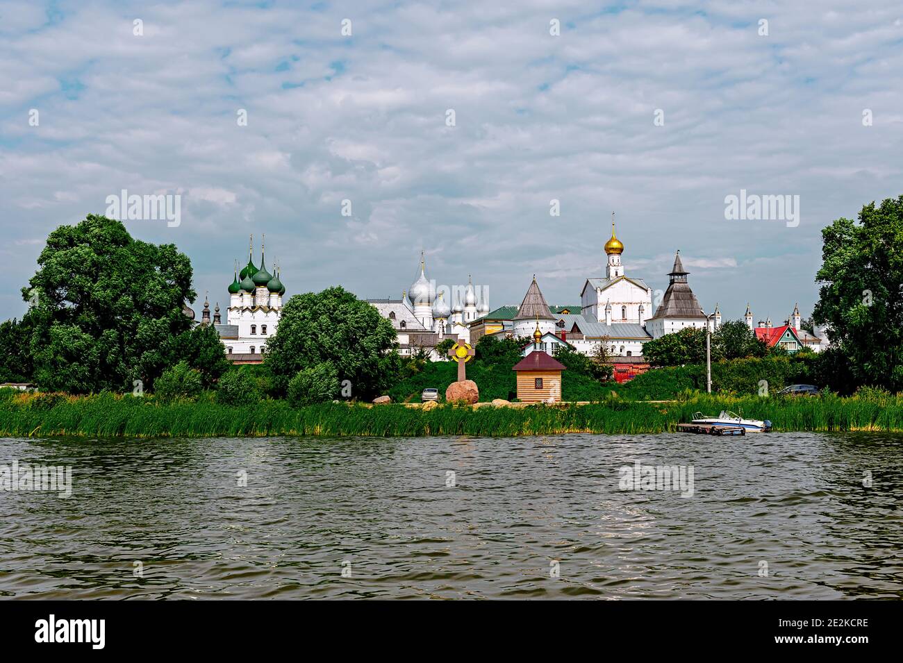 Rostov Kremlin, Russia, view from Lake Nero. The majestic beauty of ...