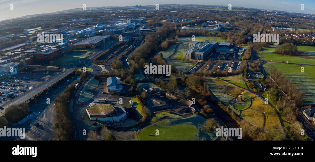 Aerial view town centre shopping hi-res stock photography and images ...