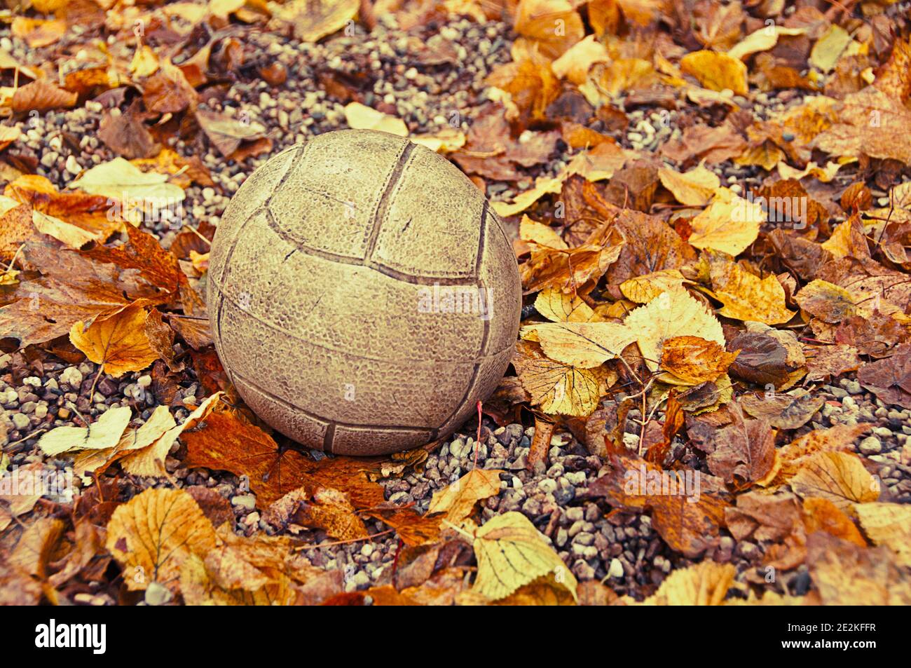 Vintage soccer ball hi-res stock photography and images - Alamy