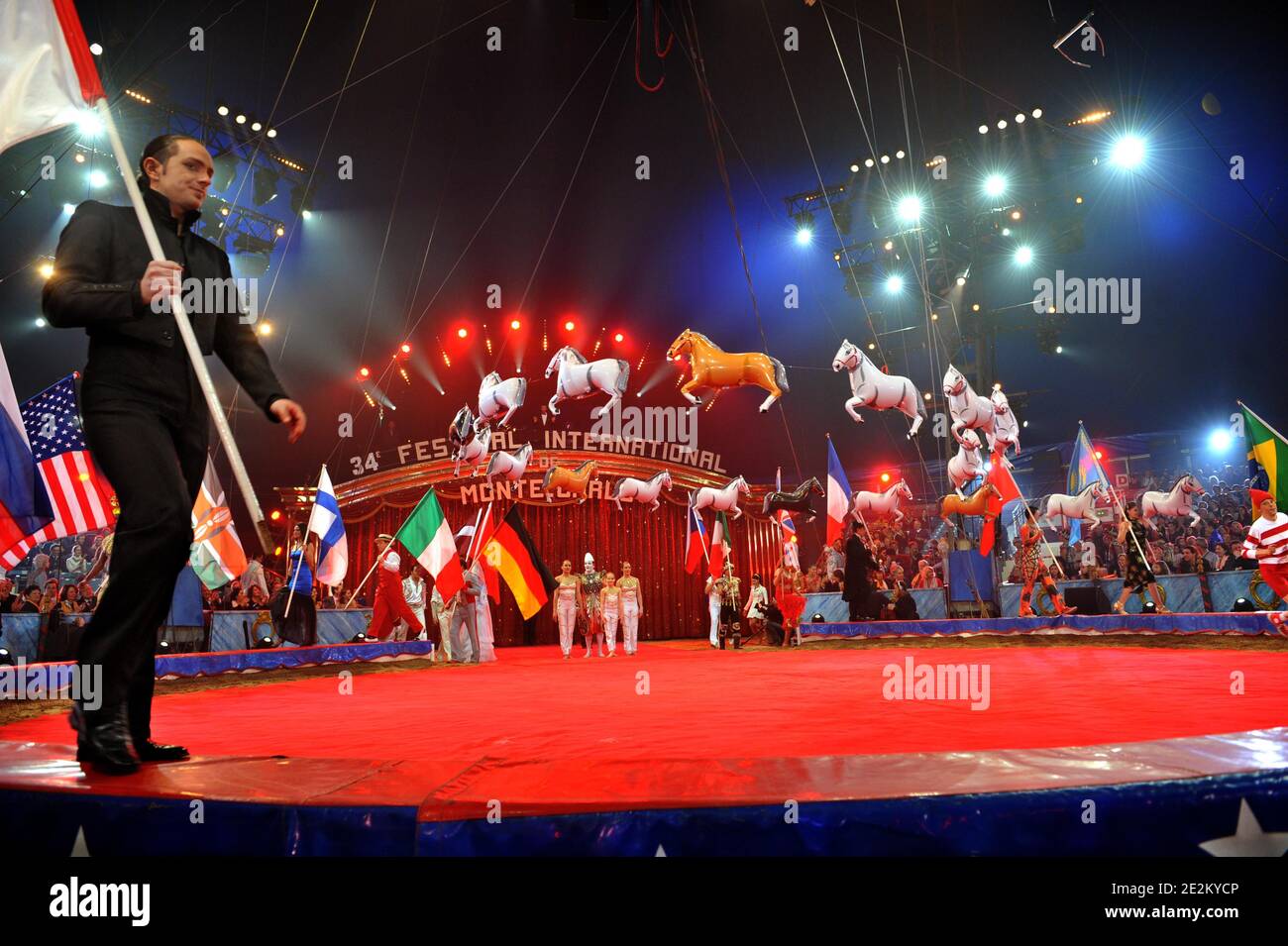 Performers entertain the crowd at the 34th Monte-Carlo International ...