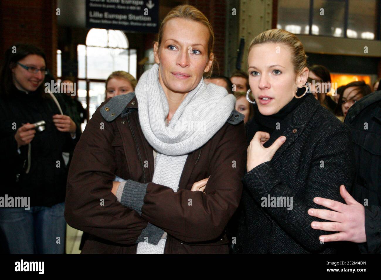 First stop of the train of the charitable operation ' Yellow coins' in ...