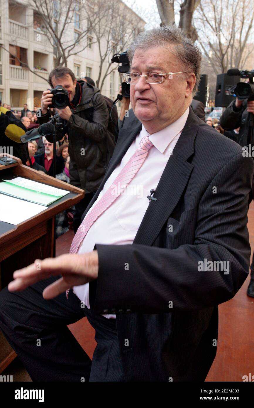 Le freche hi-res stock photography and images - Alamy