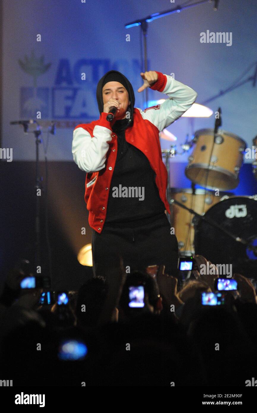 Diam's performing during the concert 'Un Dimanche Pour Haiti' at ...