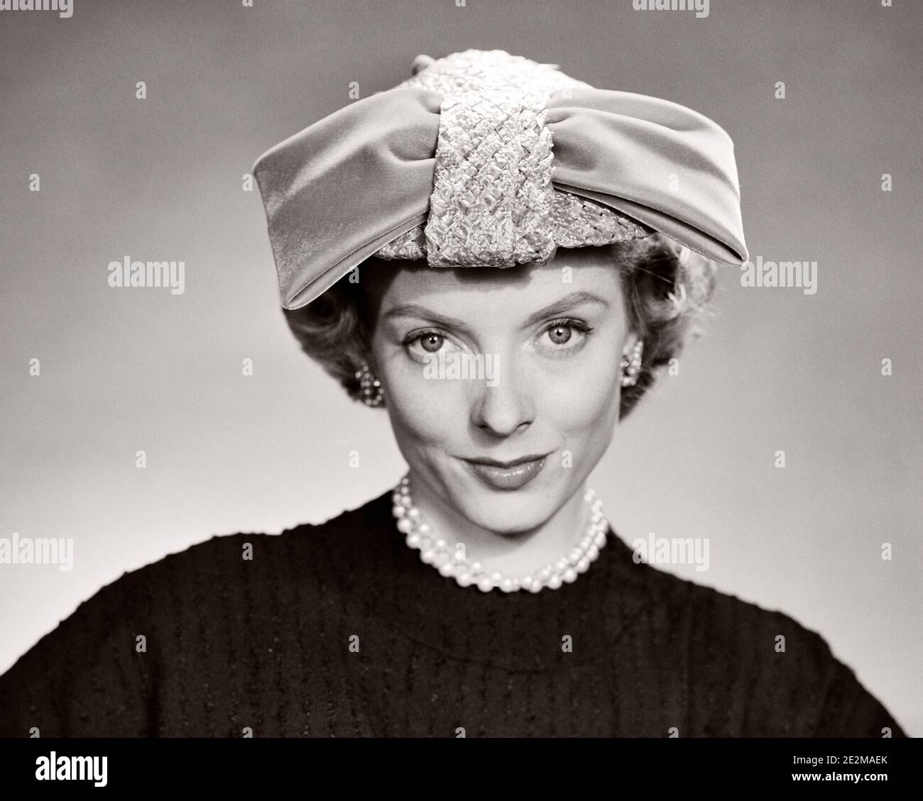 Amusing comical funny retro fashion fashions hi-res stock photography ...