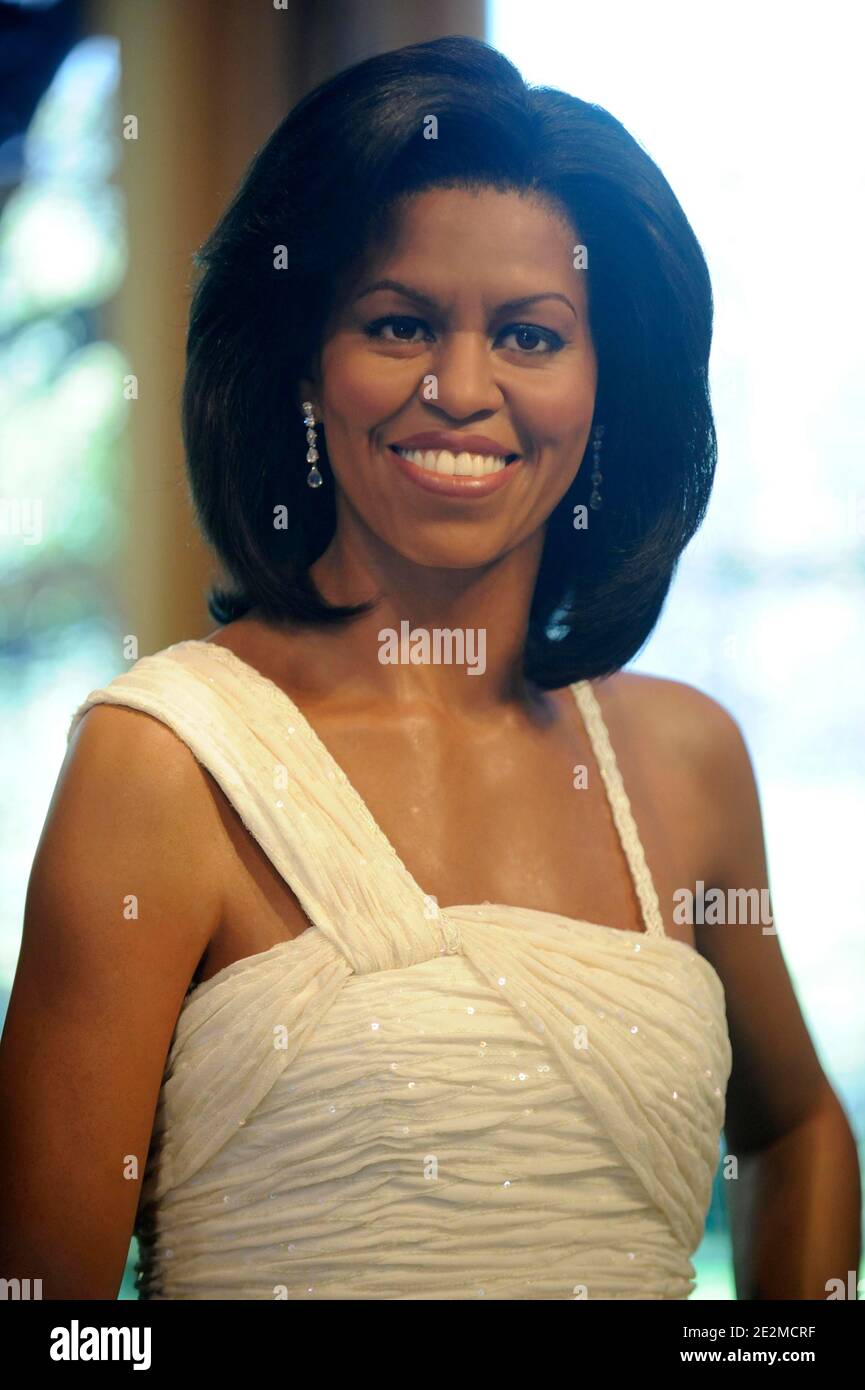 Michelle obama wax figure hi-res stock photography and images - Alamy