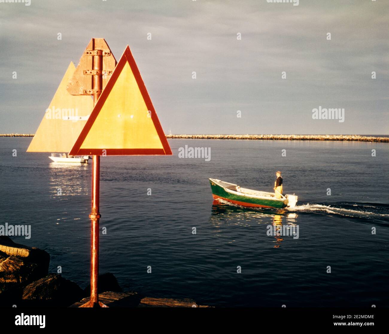 Vintage outboard motor hi-res stock photography and images - Alamy