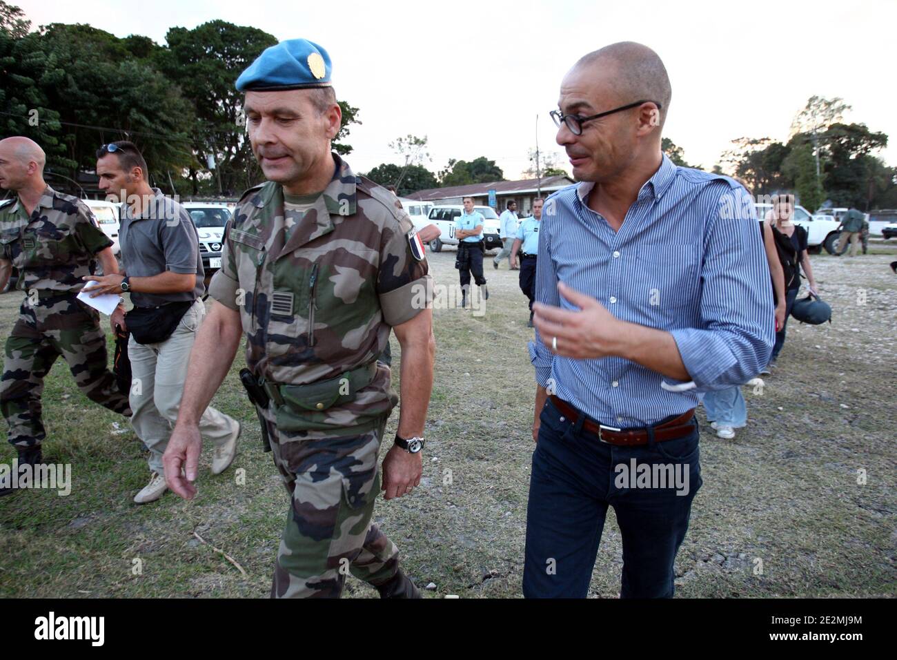 French ambassador to Haiti Didier Le Bret (R) with French Foreign ...
