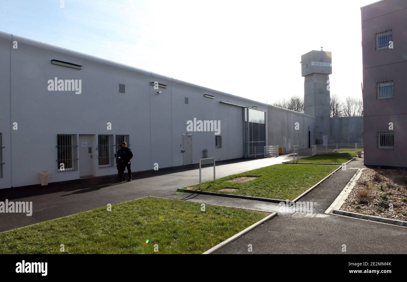 Visite du nouveau centre penitentaire de Bourg en Bresse : 690 places ...