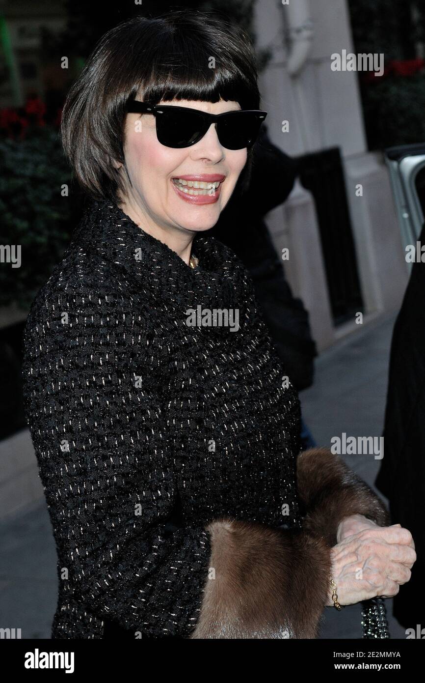 French singer Mireille Mathieu and her mother Marcelle arriving at the ...
