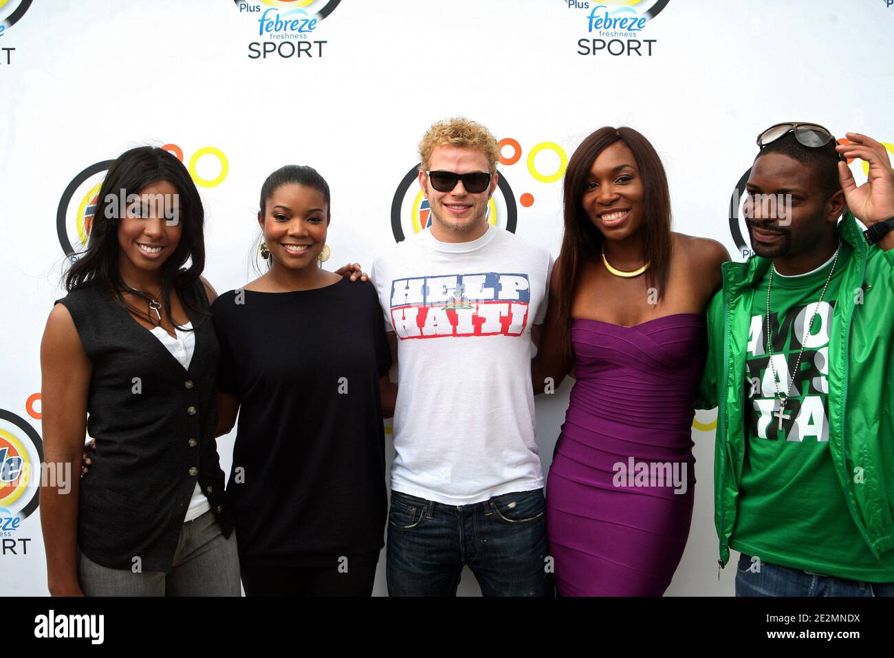 with (L-R) Kelly Rowland, Gabrielle Union and Venus Williams and DJ ...