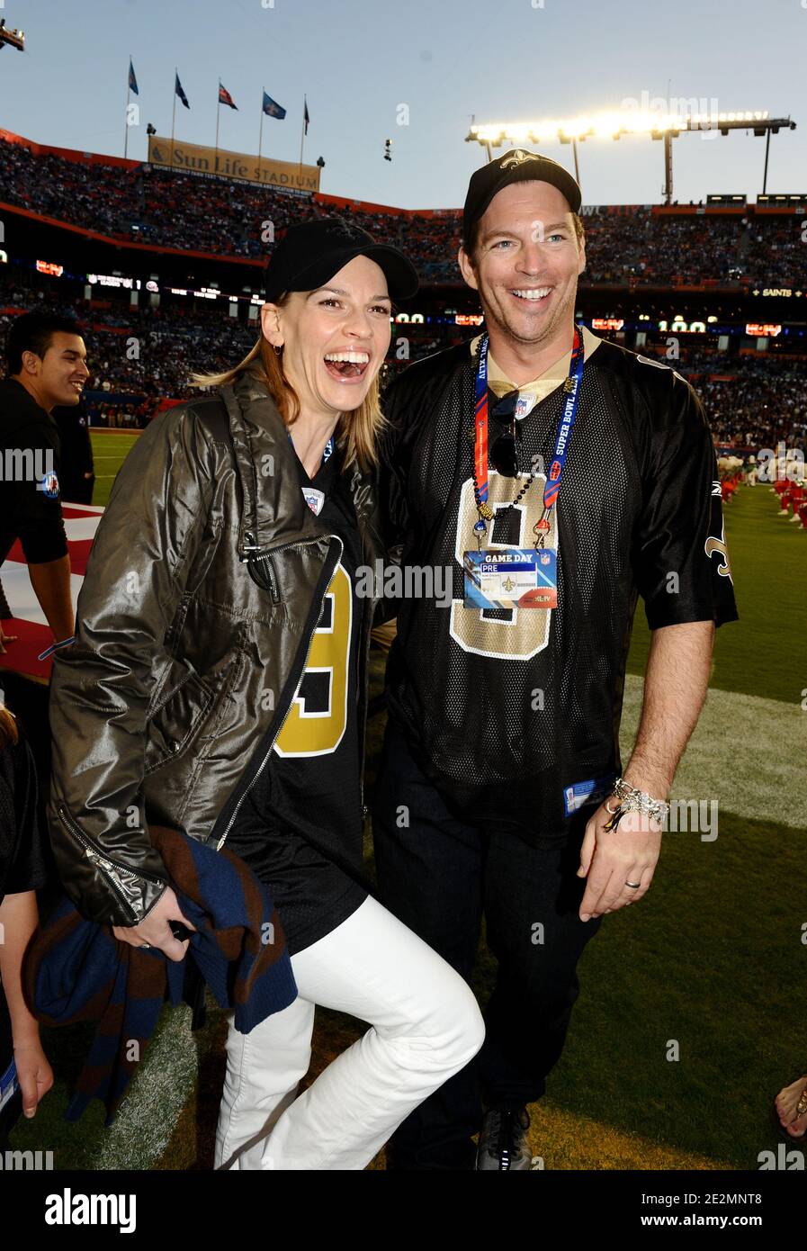 Harry Connick Jr. and Hilary Swank attend the Superbowl in Miami, USA ...