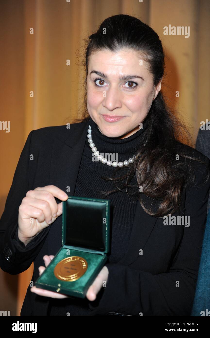 Italian opera singer Cecilia Bartoli receives the Medal of the City of ...