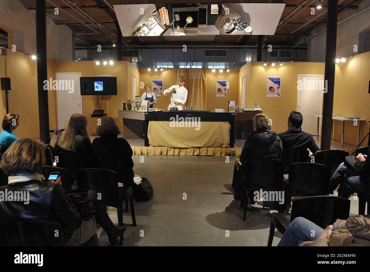 Norwegian top Chef Geir Skeie performs a cooking lesson during Paris ...
