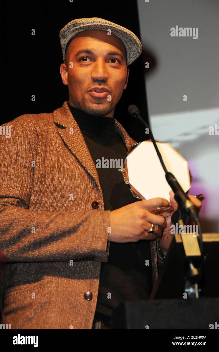 Juan Massenya ('Teum-Teum') awarded Best TV journalist of the Year at ...