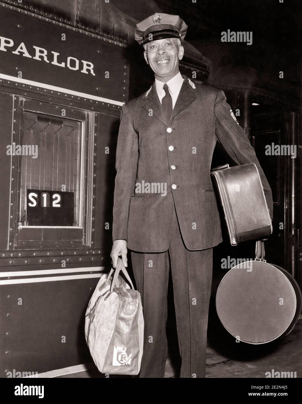 Pullman train hi-res stock photography and images - Alamy