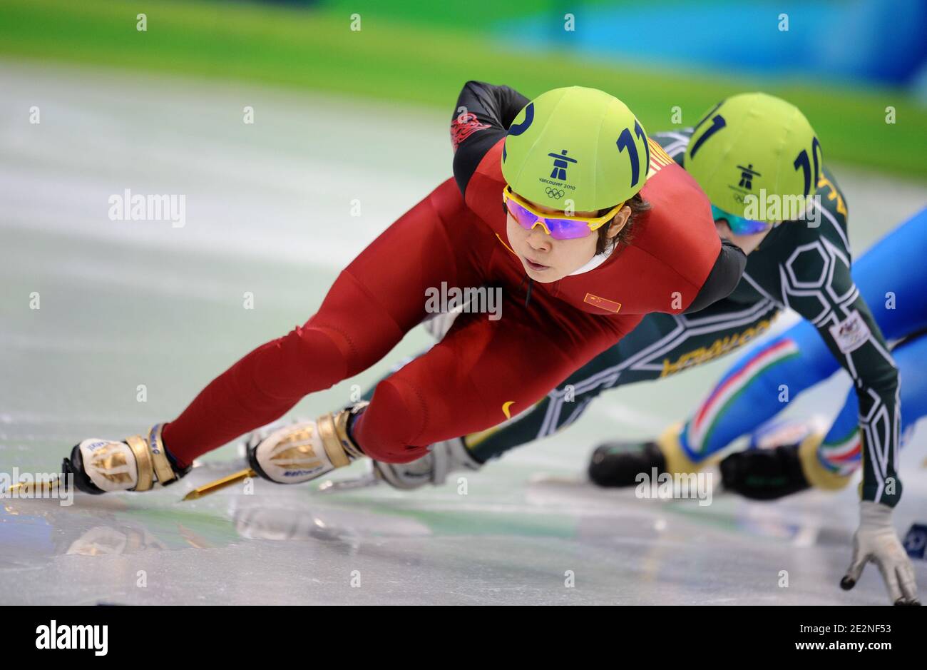 Gold medalist wang meng china hi-res stock photography and images - Alamy