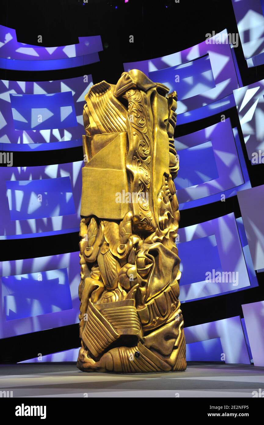 Cesar film awards ceremony hi-res stock photography and images - Alamy