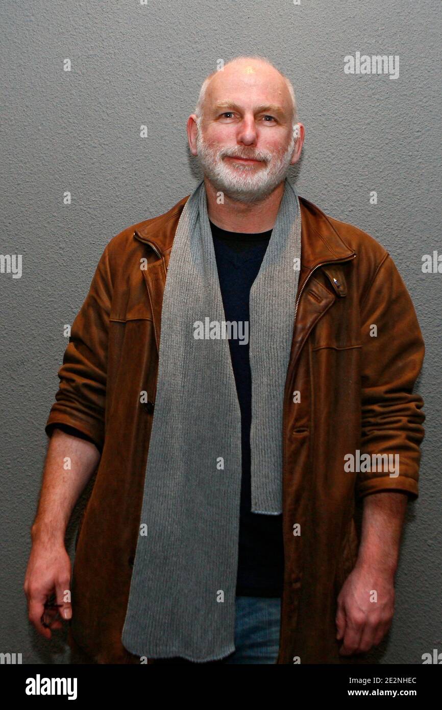 Gary lewis hi-res stock photography and images - Alamy