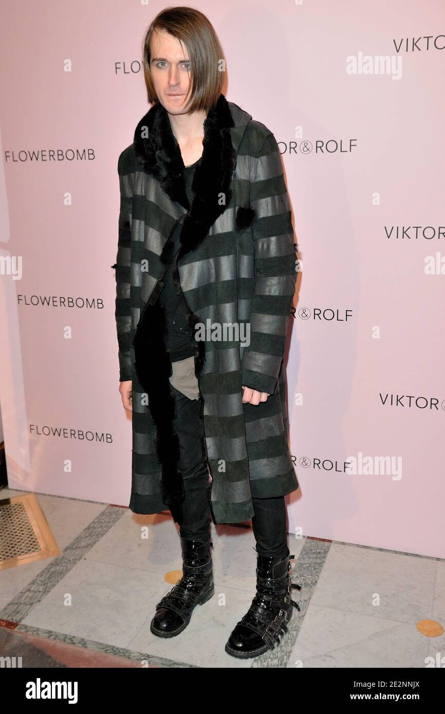 Gareth Pugh posing at a photocall for a party for the 5th anniversary ...