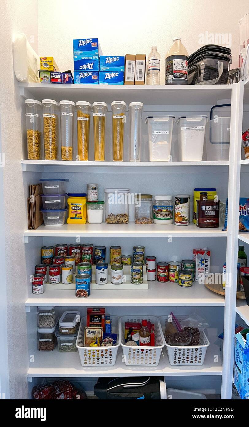 Pantry products hi-res stock photography and images - Alamy