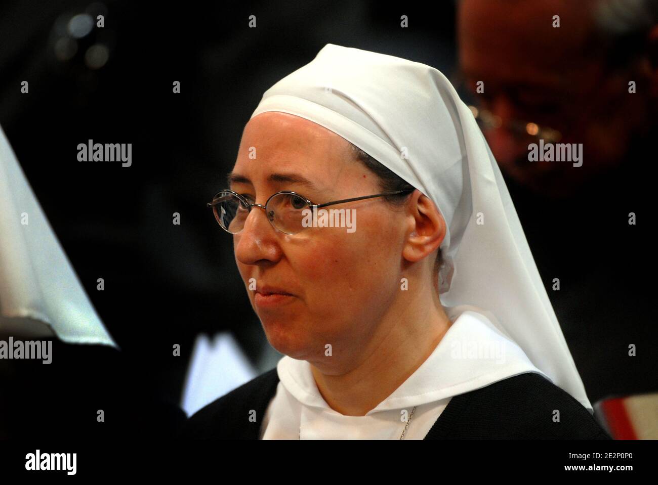 The nun 2 cast hi-res stock photography and images - Alamy