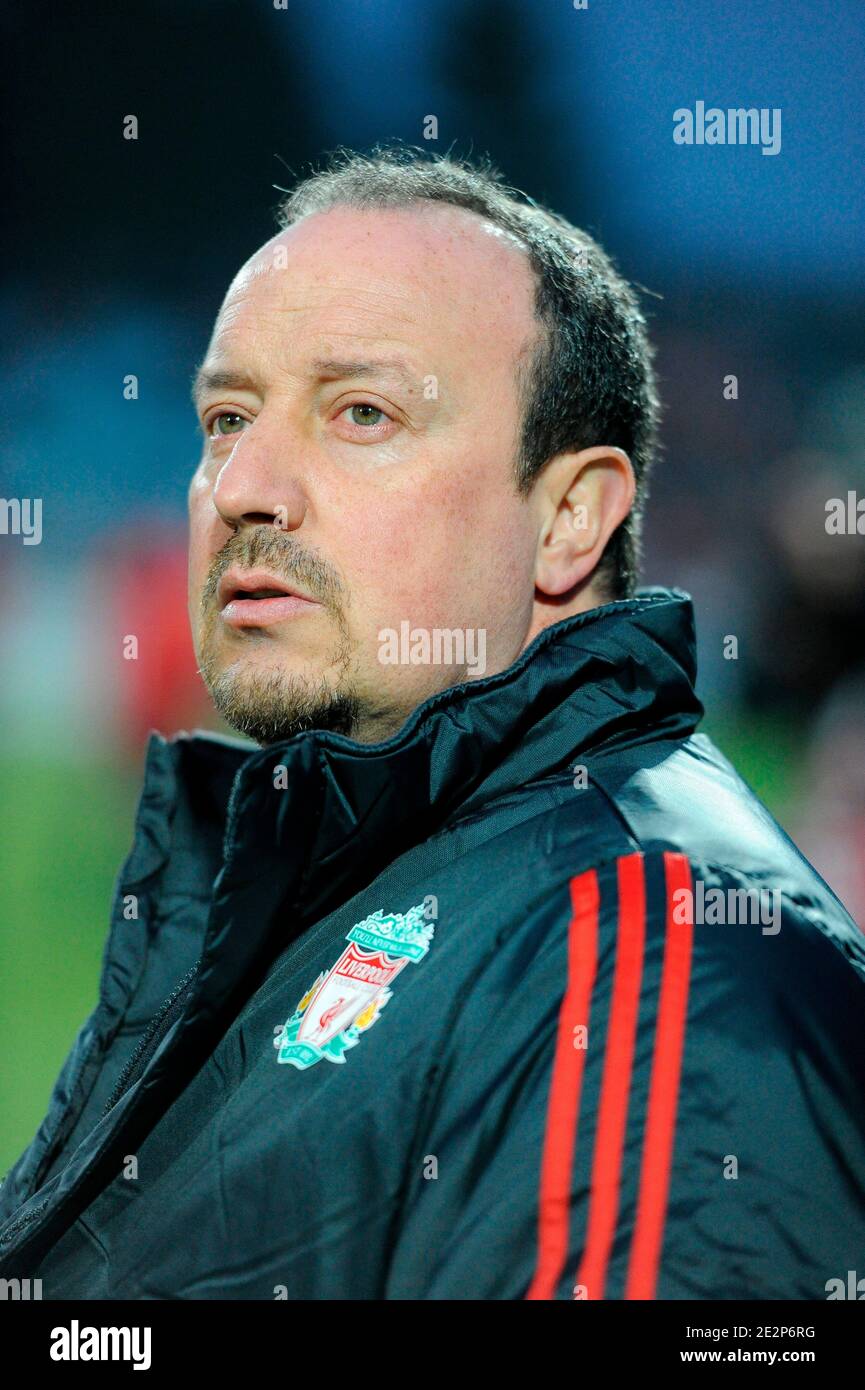 Liverpool's Ccoach Rafael Benitez during UEFA Europa League soccer ...