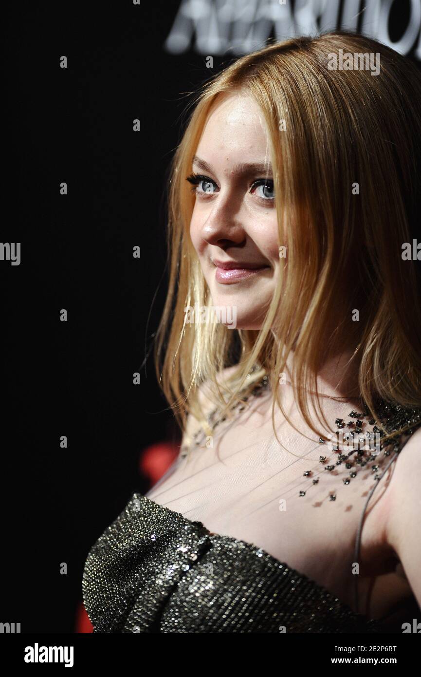 Dakota Fanning arriving for the premiere of Apparition's 'The Runaways ...