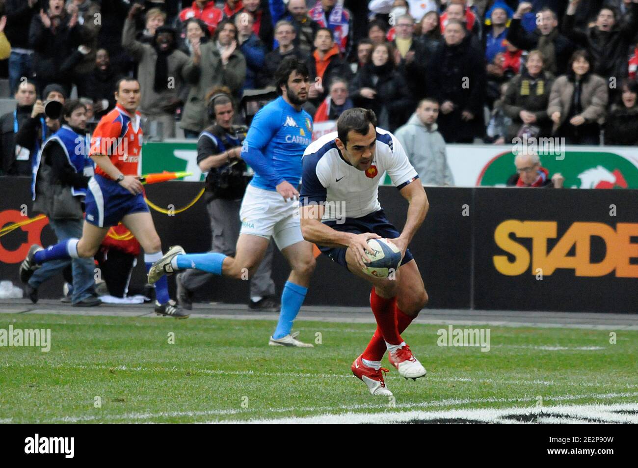 France's David Marty during the RBS Six Nations Rugby Tournament match ...