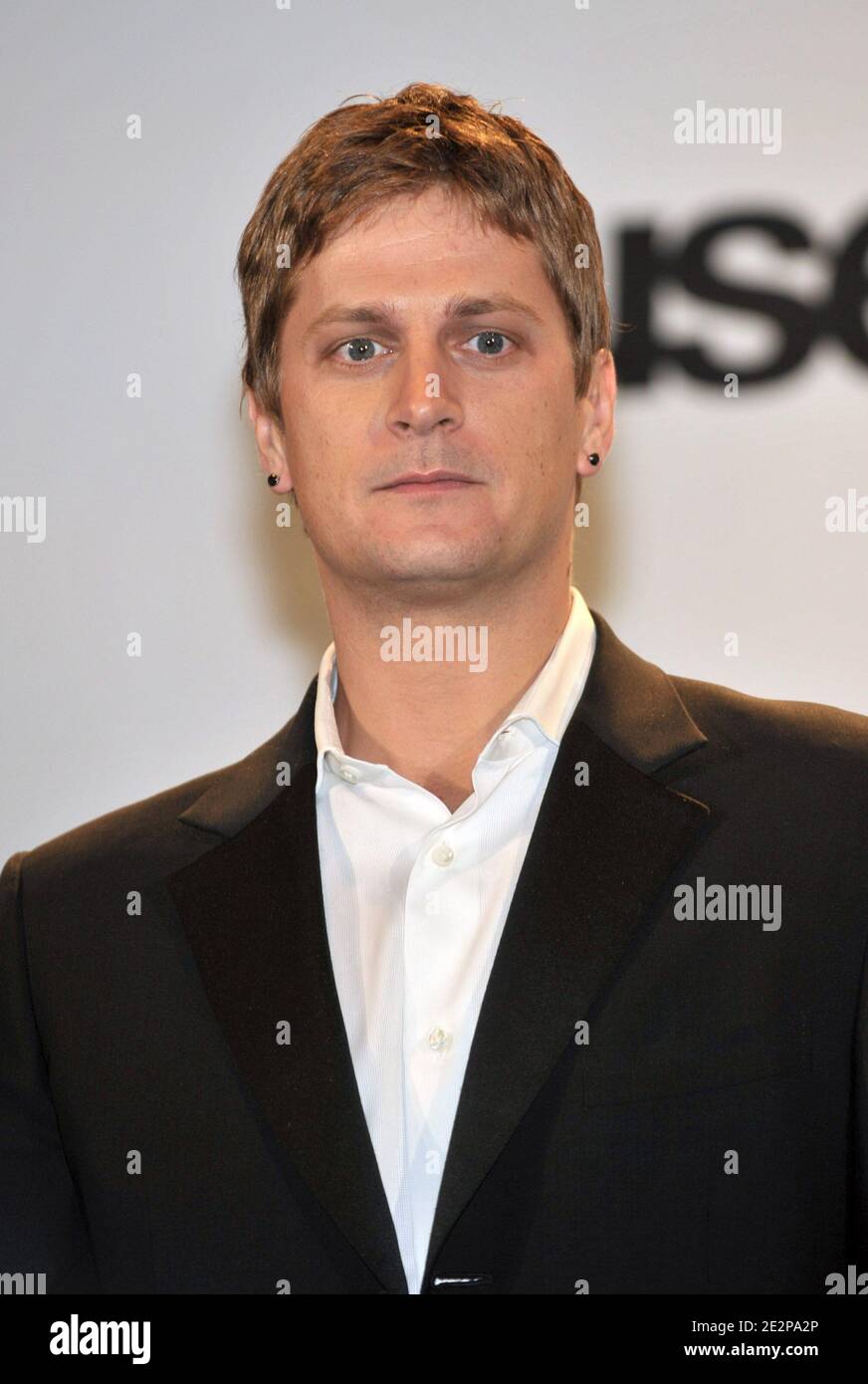 Musician Rob Thomas attends the 25th Annual Rock And Roll Hall of Fame ...