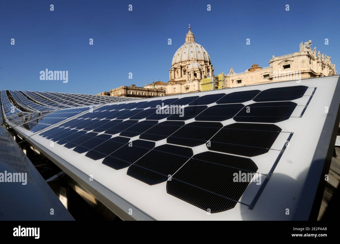 Basilica vatican cut hi-res stock photography and images - Alamy