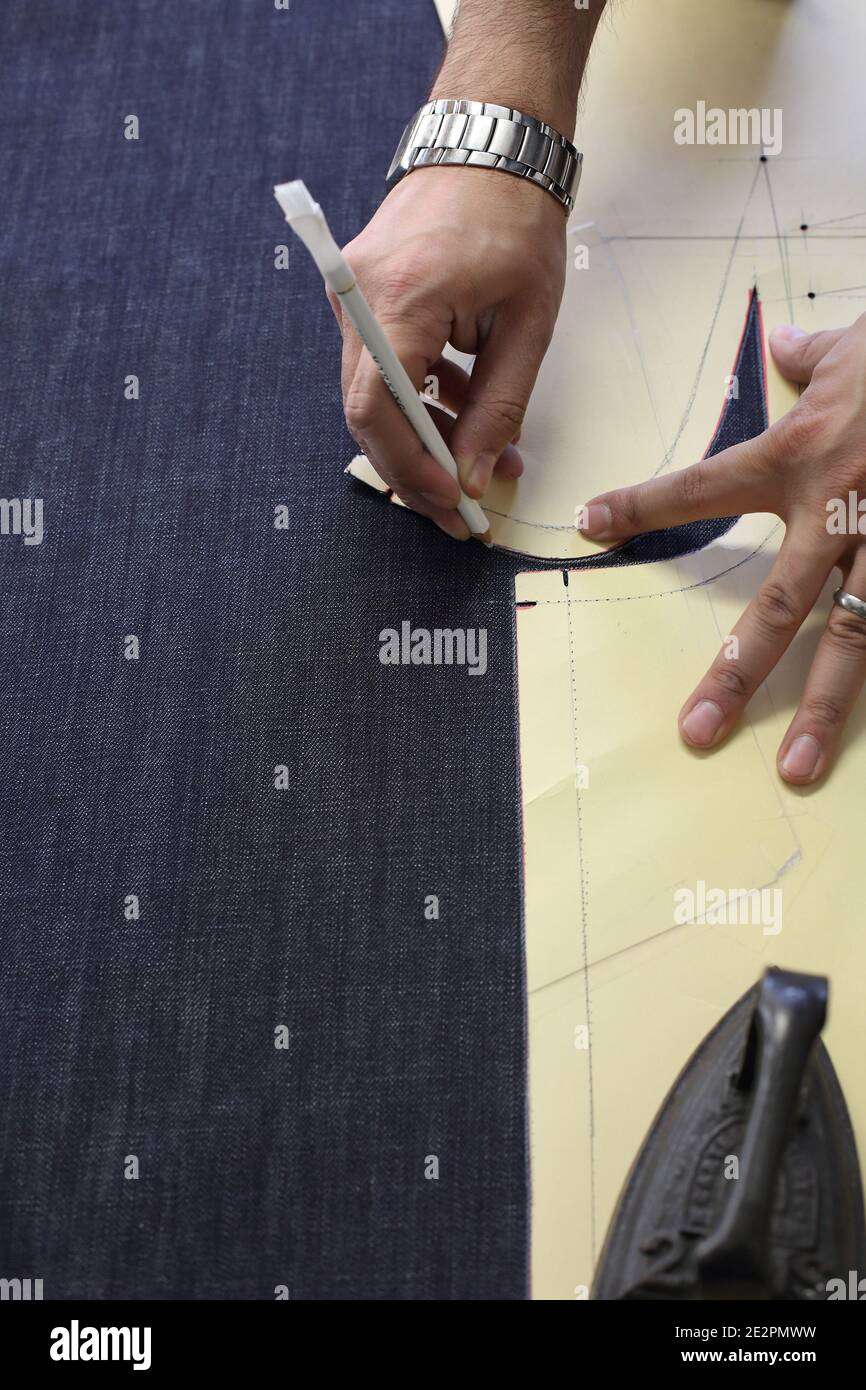 pattern cutter, jean maker Stock Photo - Alamy