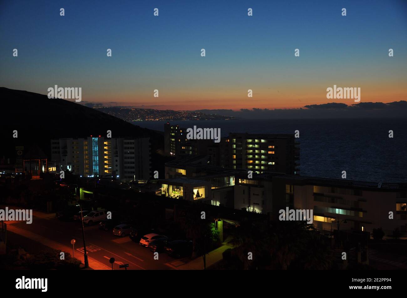 Sunset in Concon Beach, near Vina del Mar, Chile, in the summer Stock ...