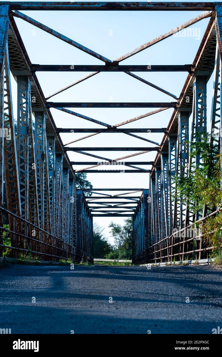 Low ground centre view hi-res stock photography and images - Alamy