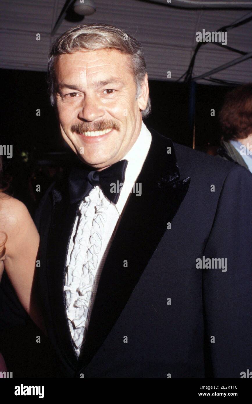 Jerry Buss 1980 Credit: Ralph Dominguez/MediaPunch Stock Photo - Alamy
