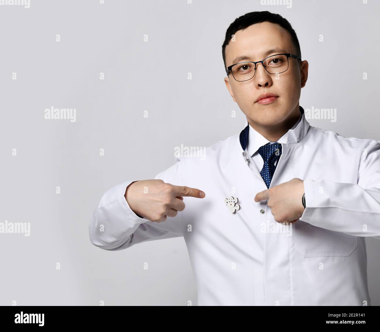 Professional doctor portrait male special hi-res stock photography and ...