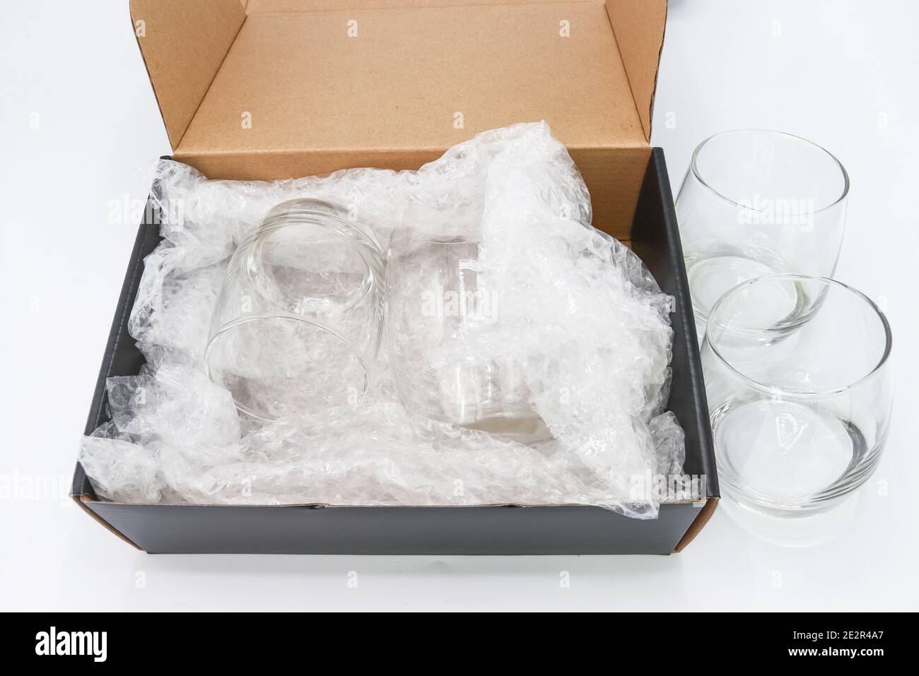 the bubble wrap cover water glass in box for protection product cracked ...
