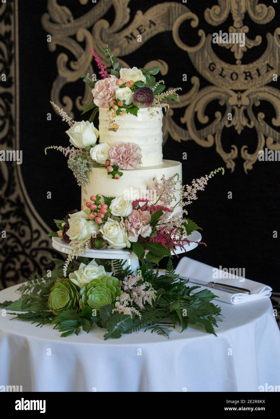 Ornate wedding cake, Australia Stock Photo - Alamy