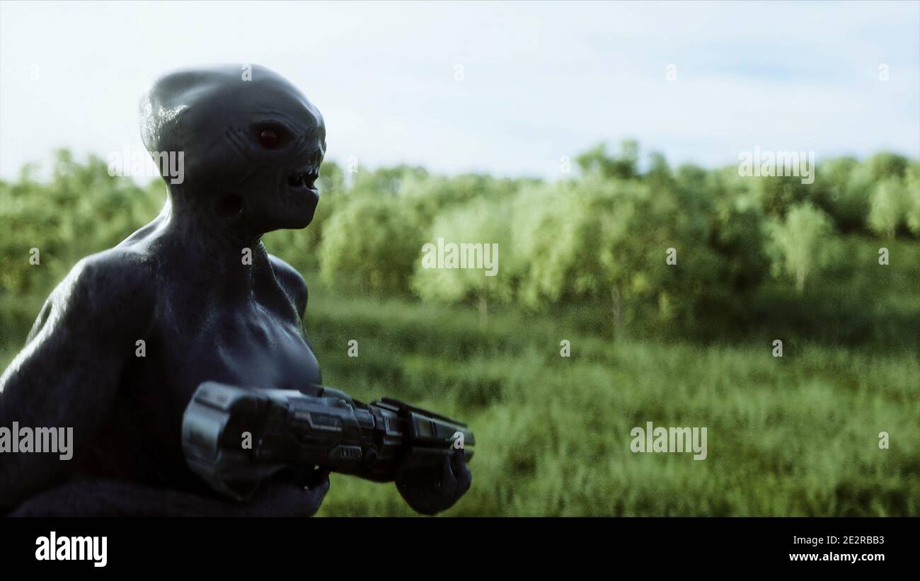 Military alien weapon walks hi-res stock photography and images - Alamy