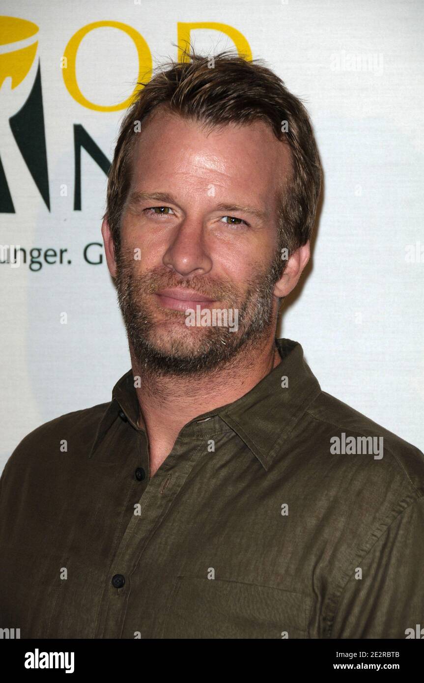 Tom Jane at Rock A Little, Feed A lot benefit concert held at Club ...