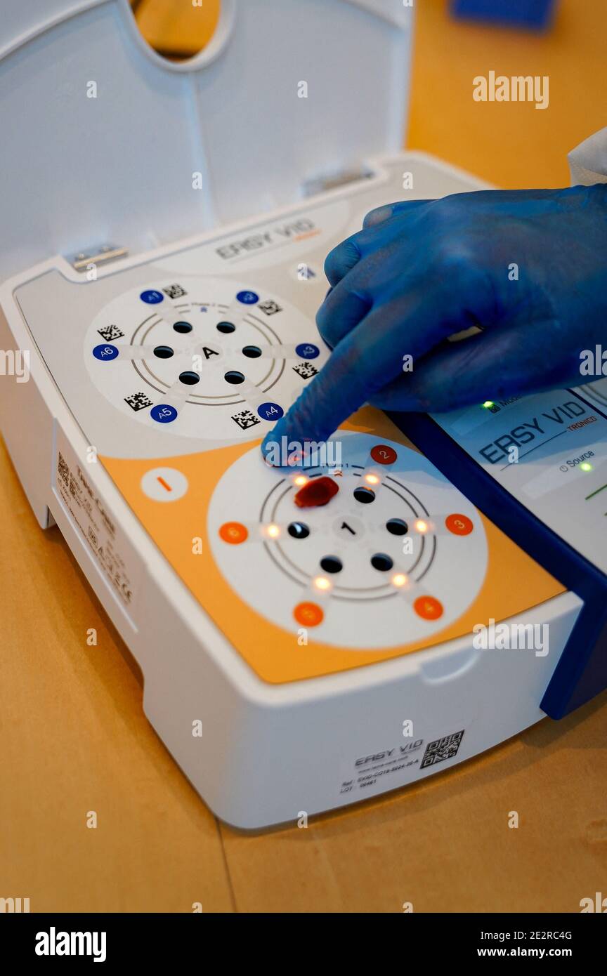 Test Salivaire High Resolution Stock Photography and Images - Alamy