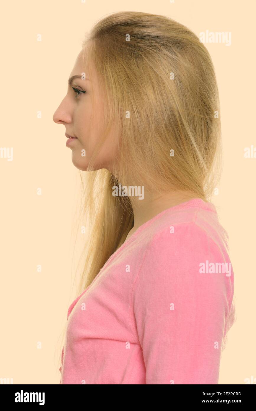 Profile view of young beautiful teenage girl Stock Photo - Alamy