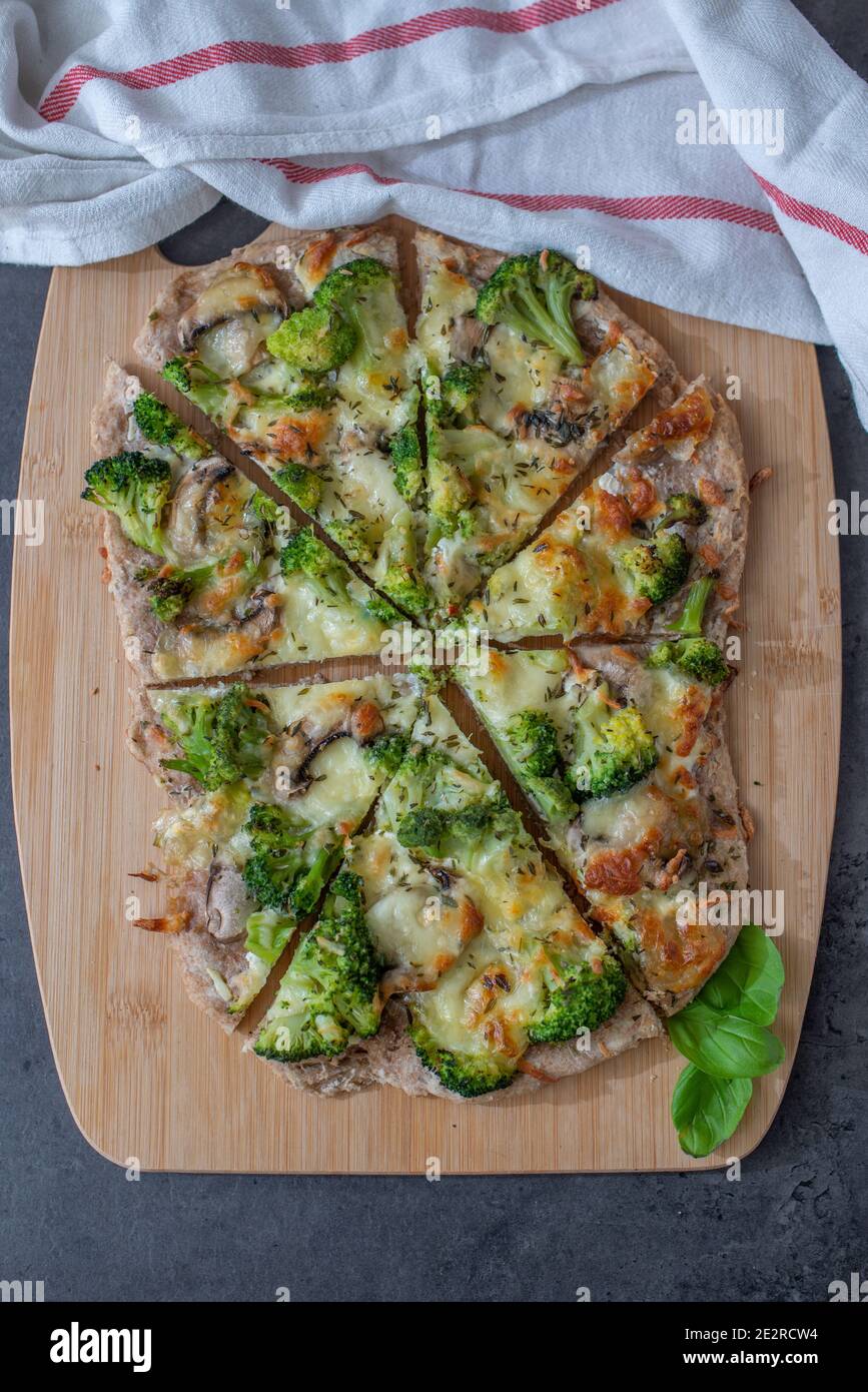 healthy green whole grain pizza with vegetables Stock Photo - Alamy