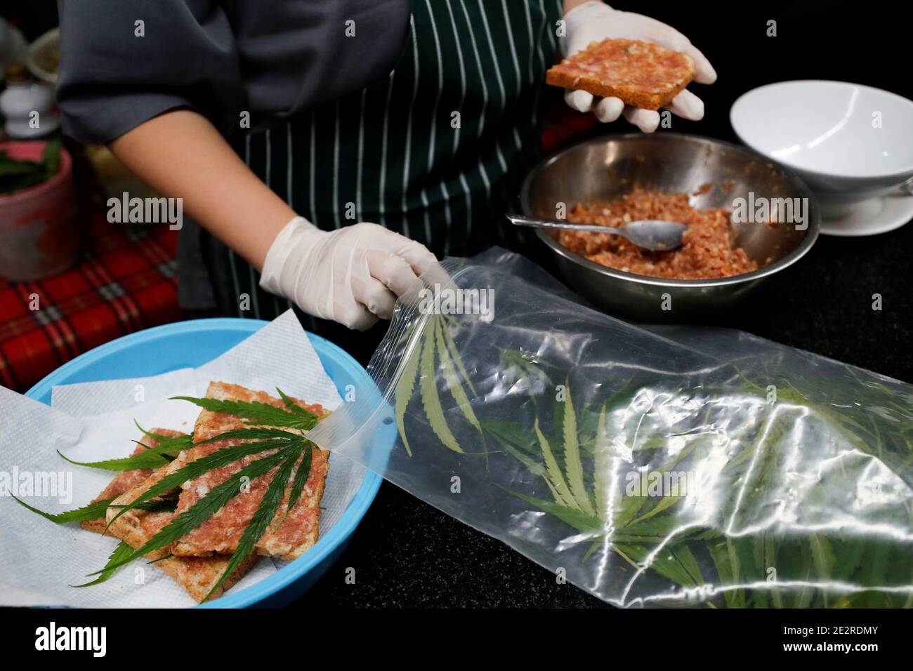 Cannabis chef hi-res stock photography and images - Alamy