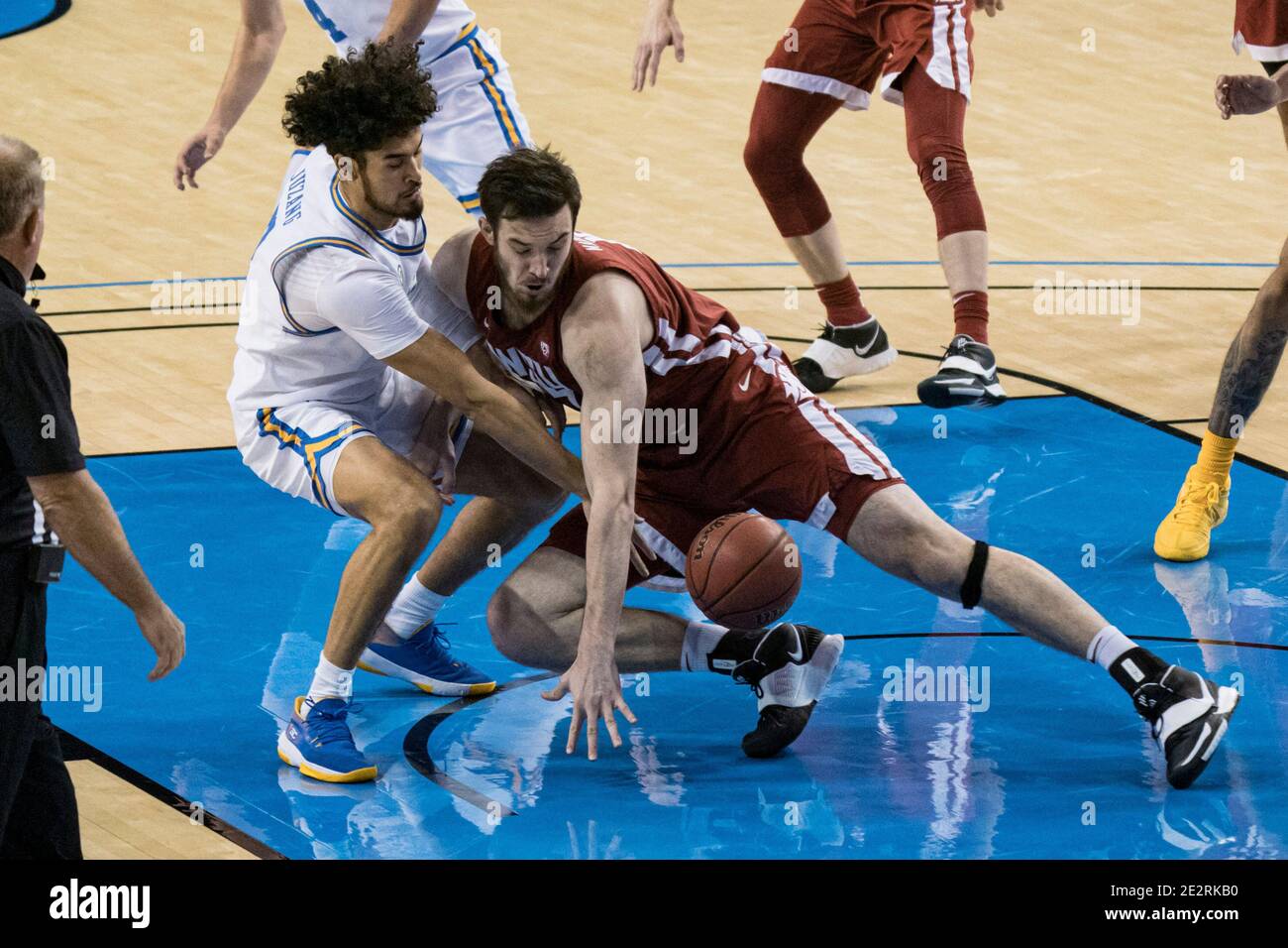 Los Angeles, United States. 14th Jan, 2021. Washington State Cougars ...