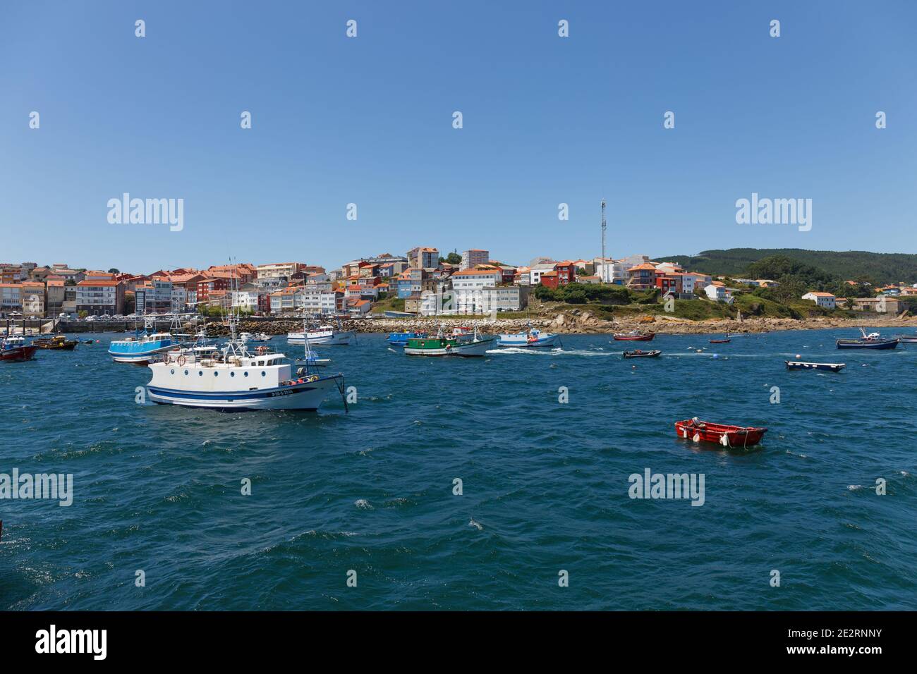 Boats port finisterre hi-res stock photography and images - Alamy