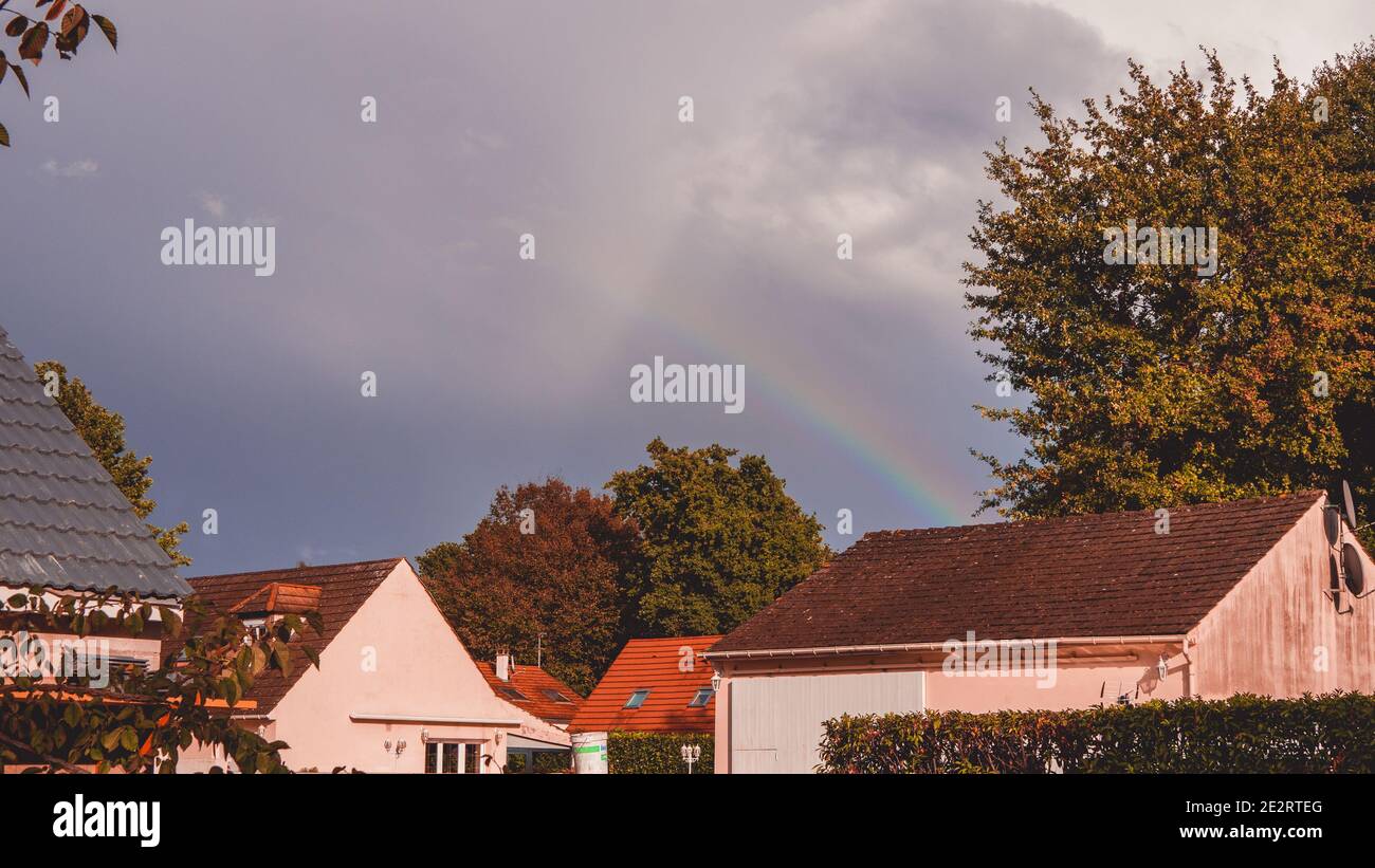 Suburb of paris hi-res stock photography and images - Alamy